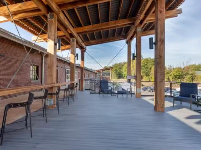 3 Bed 2 Bath 1st Floor The Elements West