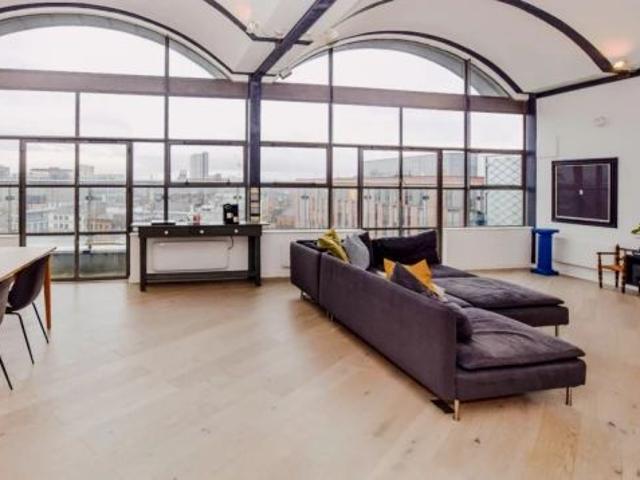3 bed 2 bath