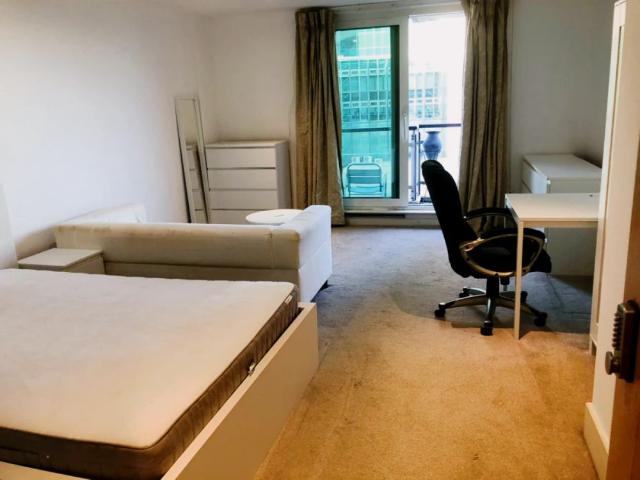 3 Bed / 2 Bath