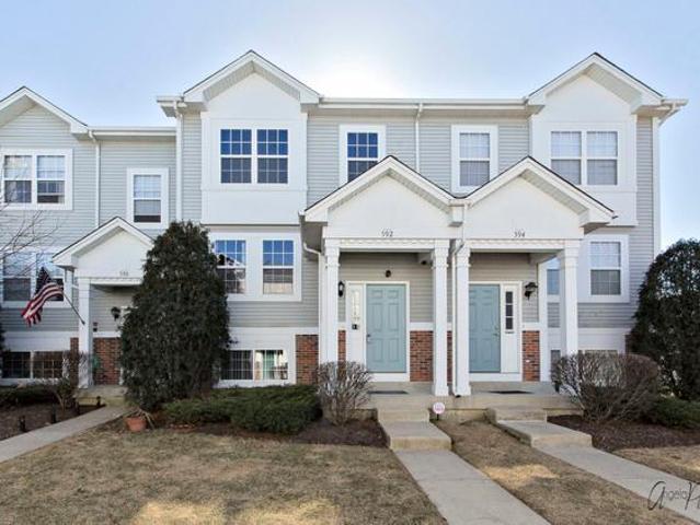 3 Bed 2 Bath Condo 592 N TRIUMPH CT #592