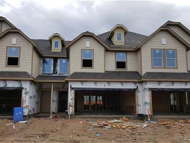 3 Bed 2 Bath Condo 8310 COLUMBIA FOREST DR for sale in Houston, Texas