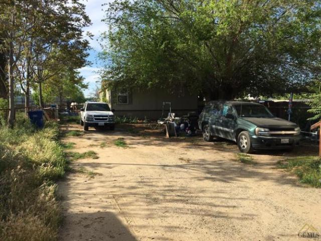 3 Bed 2 Bath House 8537 FARMERS LN for sale in Bakersfield, California