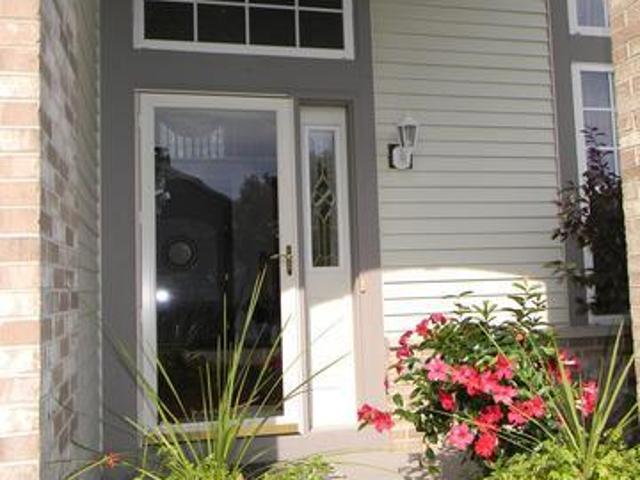 3 Bed 2 Bath House 921 BREITER CT for sale in Bensenville, Illinois