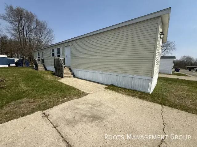 3 Bed 2 Bath Home Available for Lease at Riverside Crossing Apply Now!