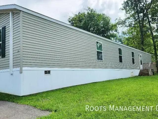 3 Bed 2 Bath Home Available for Lease at Wooded Acres Estates Apply Now!