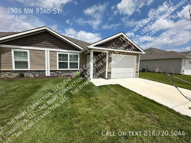 3 bed / 2 bath high end finishes