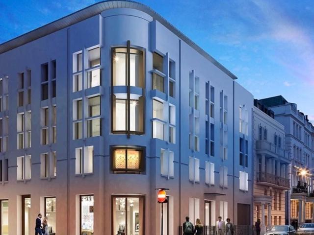 3 bed 2 bath Luxury Apartment Near Hyde Park W25NR