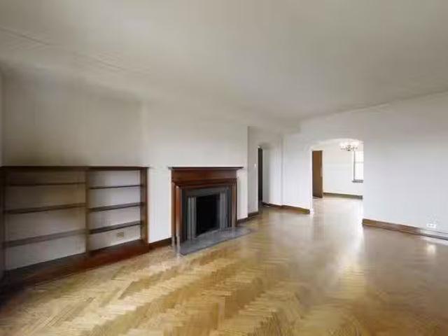 3 BED / 3 BATH