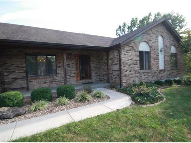 3 Bed 3 Bath House 408 WATERWAY DR for sale in Saint Charles, Missouri