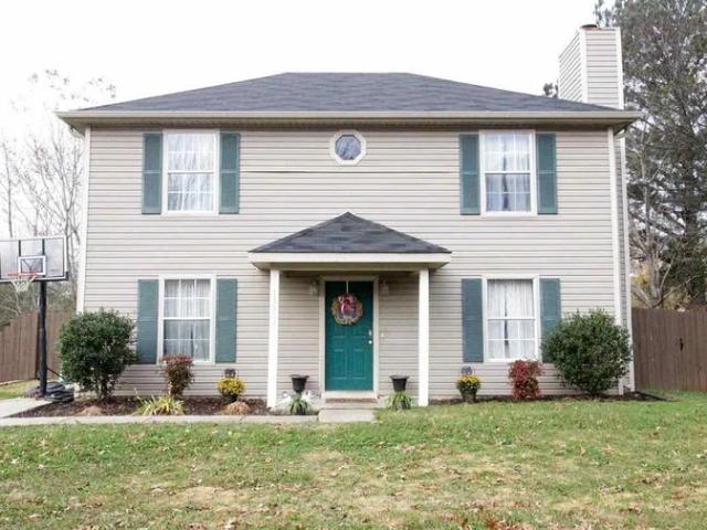 3 bed, 3 bath, Utilities included in rent