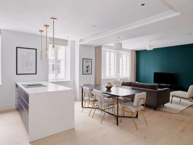 3 Bed 3.5 Bath