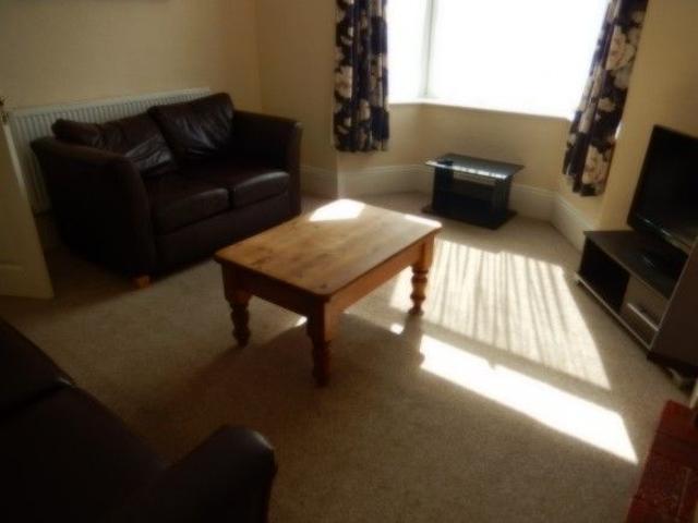 3 Bed Terrace house, Washington Street