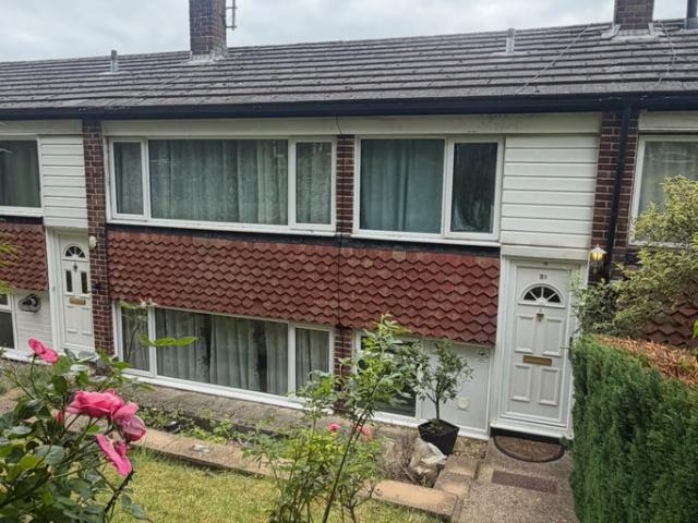 3 bed Terraced House To Let
