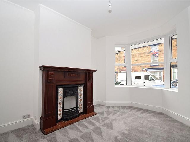 3 bed terraced house to rent in Murchison Street, Scarborough, North Yorkshire, YO12