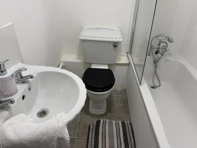 3 bed terraced house to rent in Nottingham Road, Ilkeston