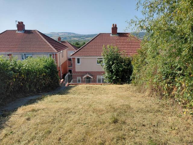 3 bed terraced house to rent in Garden Suburbs, Kidwelly