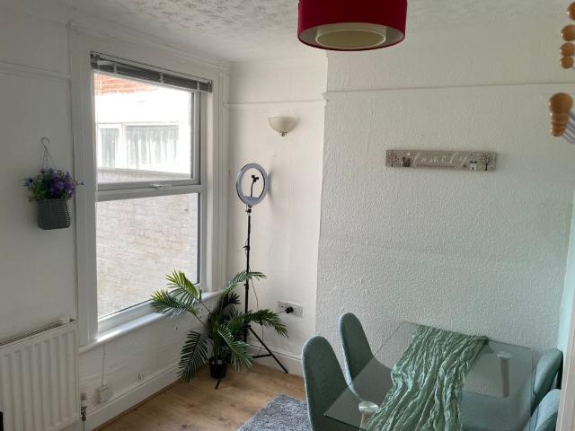 3 bed terraced house to rent in Palgrave Road, Great Yarmouth, Norfolk