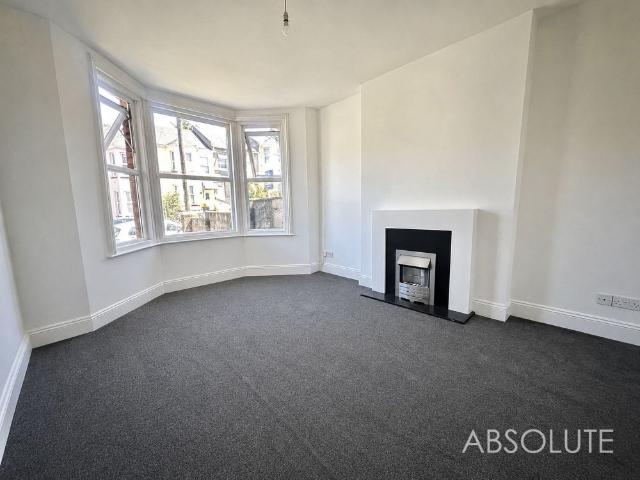 3 bed terraced house to rent in Westbourne Road, Torquay, TQ1