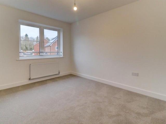 3 BED Terraced House To rent