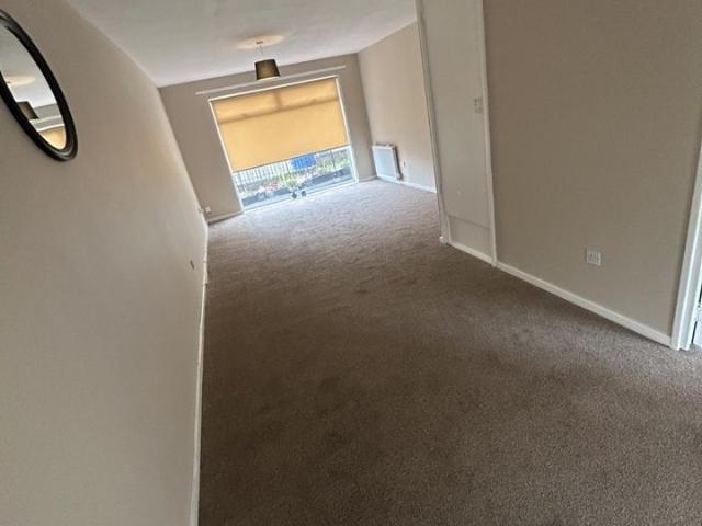 3 Bed Terraced House, Torphin Crescent, G32