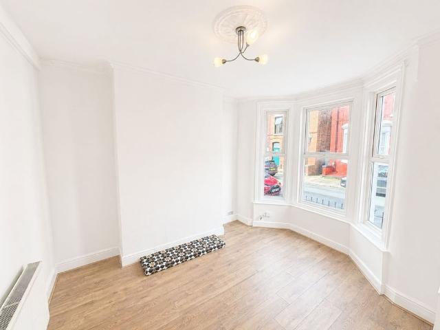 3 Bed Terraced House, Truro Road, L15