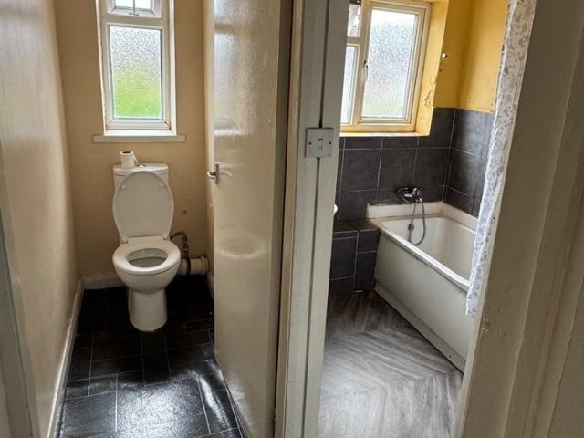 3 Bed Terraced House, Whitehall Road, B9