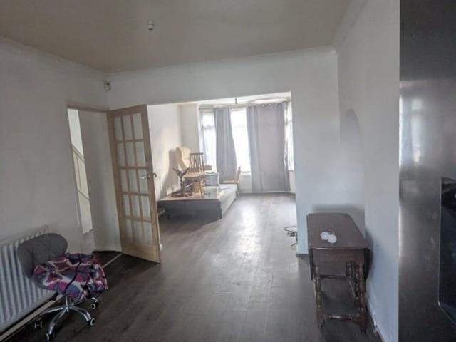 3 Bed Terraced House, Allesley Old Road, CV5