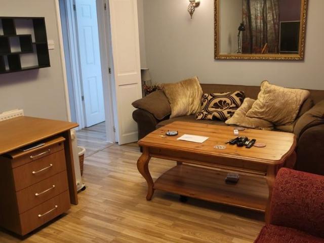 3 Bed Terraced House, Ambleside Avenue, BS10