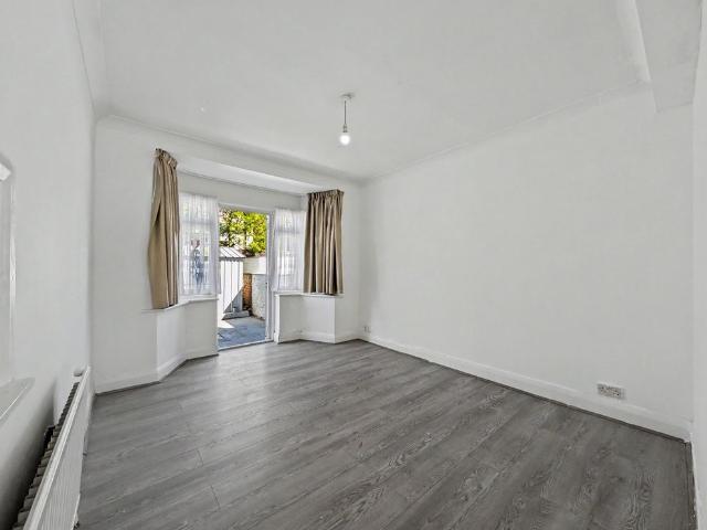 3 Bed Terraced House, Ashby Road, N15