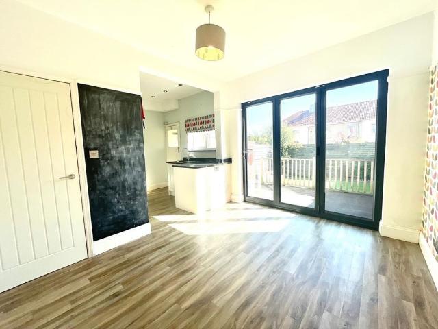 3 Bed Terraced House, Beverley Road, BS7
