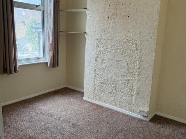 3 Bed Terraced House, Bristol Road, E7