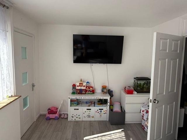 3 Bed Terraced House, Buddings Circle, HA9