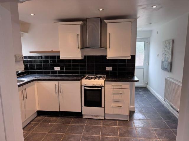 3 Bed Terraced House, Burney Lane, B8