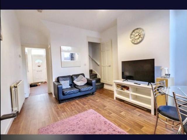 3 Bed Terraced House, Colchester St, CV1