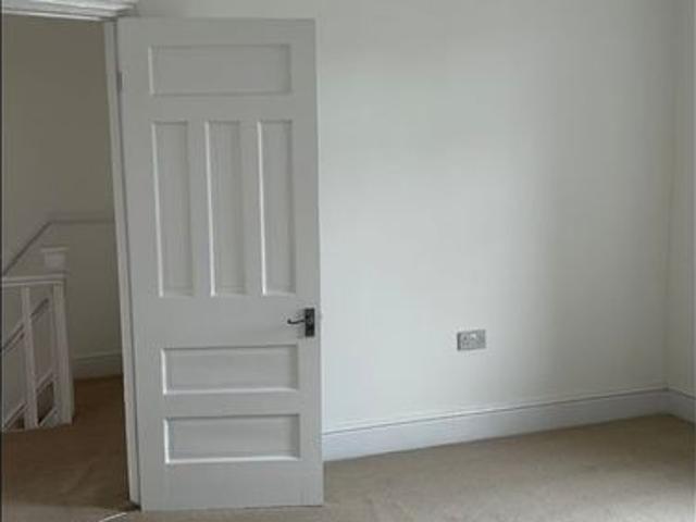 3 Bed Terraced House, Corinthian Avenue, L13