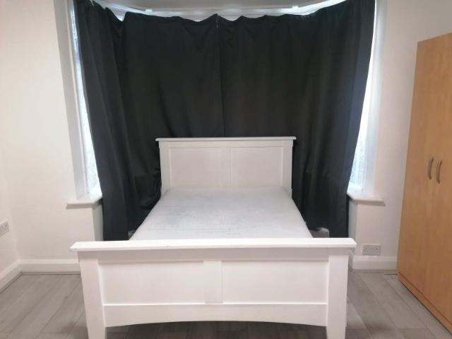 3 Bed Terraced House, Durham Road, LU2