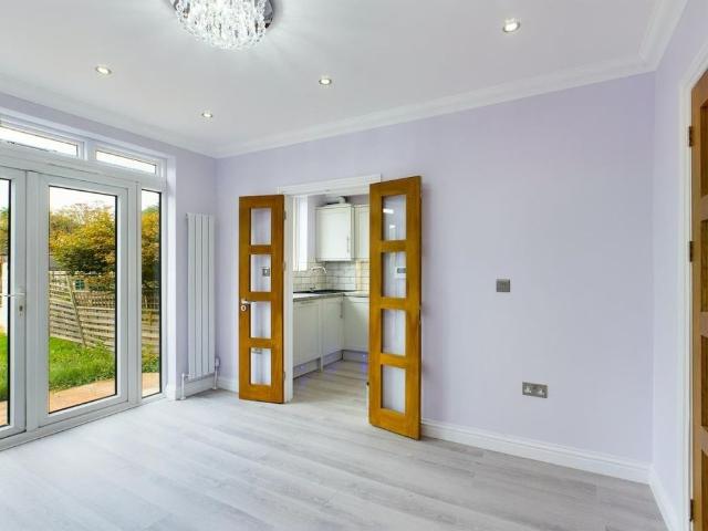 3 Bed Terraced House, Eastcote Avenue, HA2
