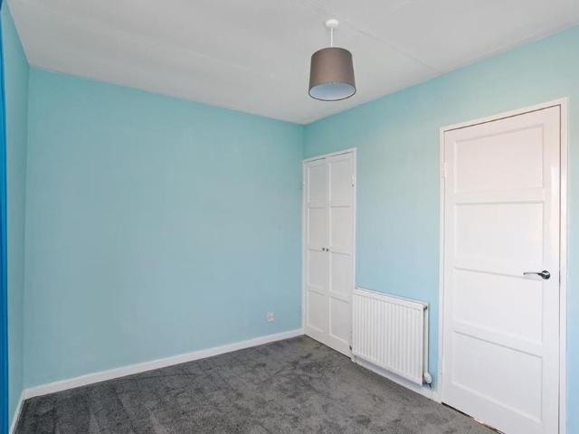 3 bed terraced house for rent in Prestonpans