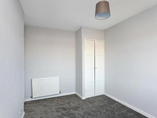 3 bed terraced house for rent in Prestonpans