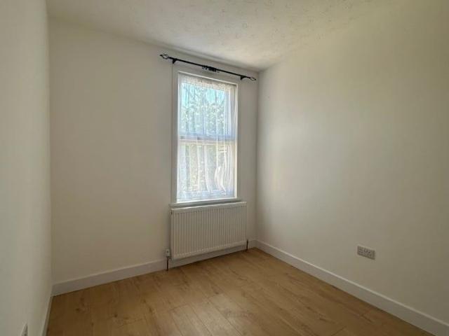 3 Bed Terraced House, Harrow Road, E6