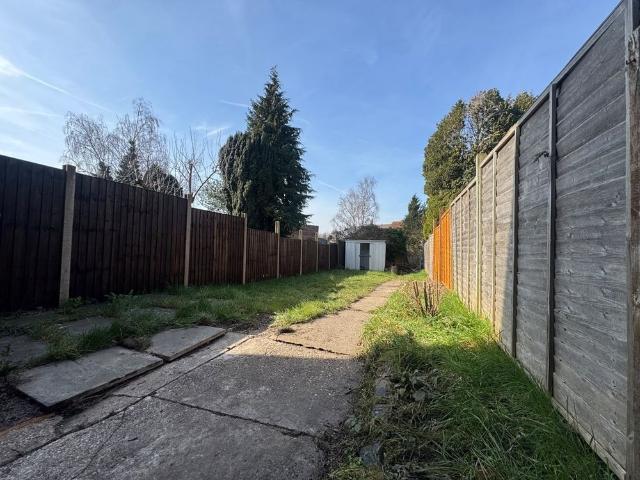 3 Bed Terraced House, Hitchin Road, LU2