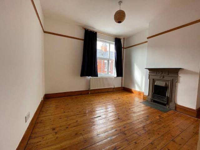 3 Bed Terraced House, Howard Road, LE2
