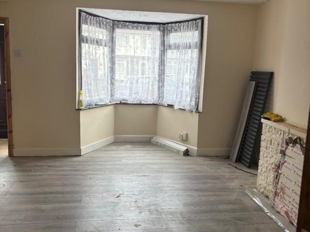 3 Bed Terraced House, Kenwood Road, B9