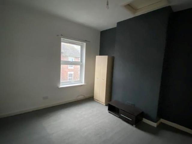 3 Bed Terraced House, Maples Street, NG7
