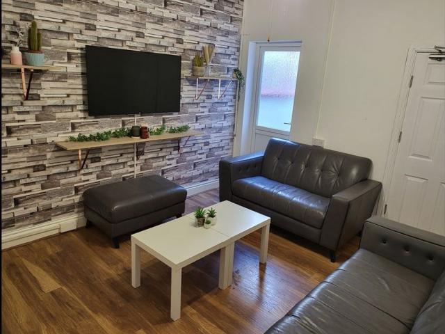3 Bed Terraced House, Marlborough Road, CV2