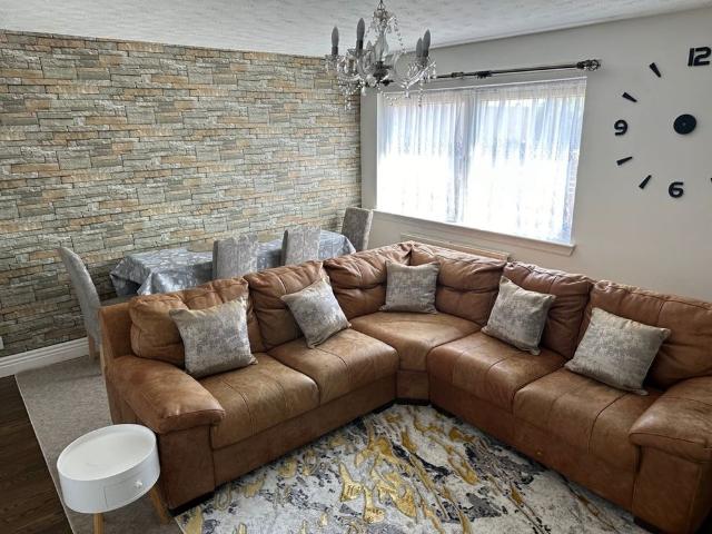 3 Bed Terraced House, North Anderson Drive, AB16