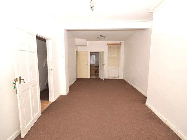3 Bed Terraced House, Norfolk Road, E6