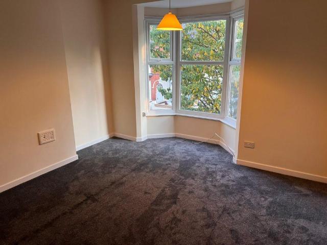 3/4 Bed – Terraced House – Norman. 3 bed terraced house to rent £1,295 pcm £299 pw