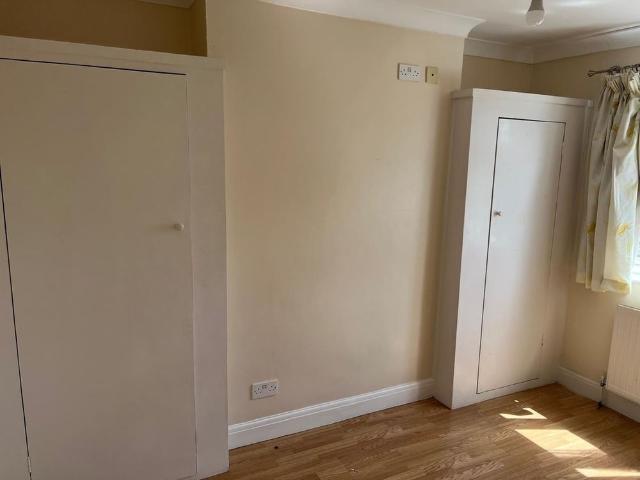 3 Bed Terraced House, Oxleay Road, HA2