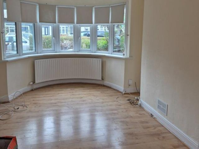 3 Bed Terraced House, Ravenswood Crescent, HA2